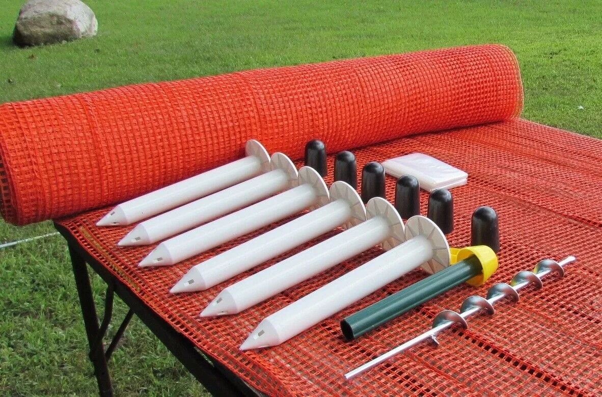 100ft Safety Flexpole Fence w/ 12 poles | Jones-Sports.com