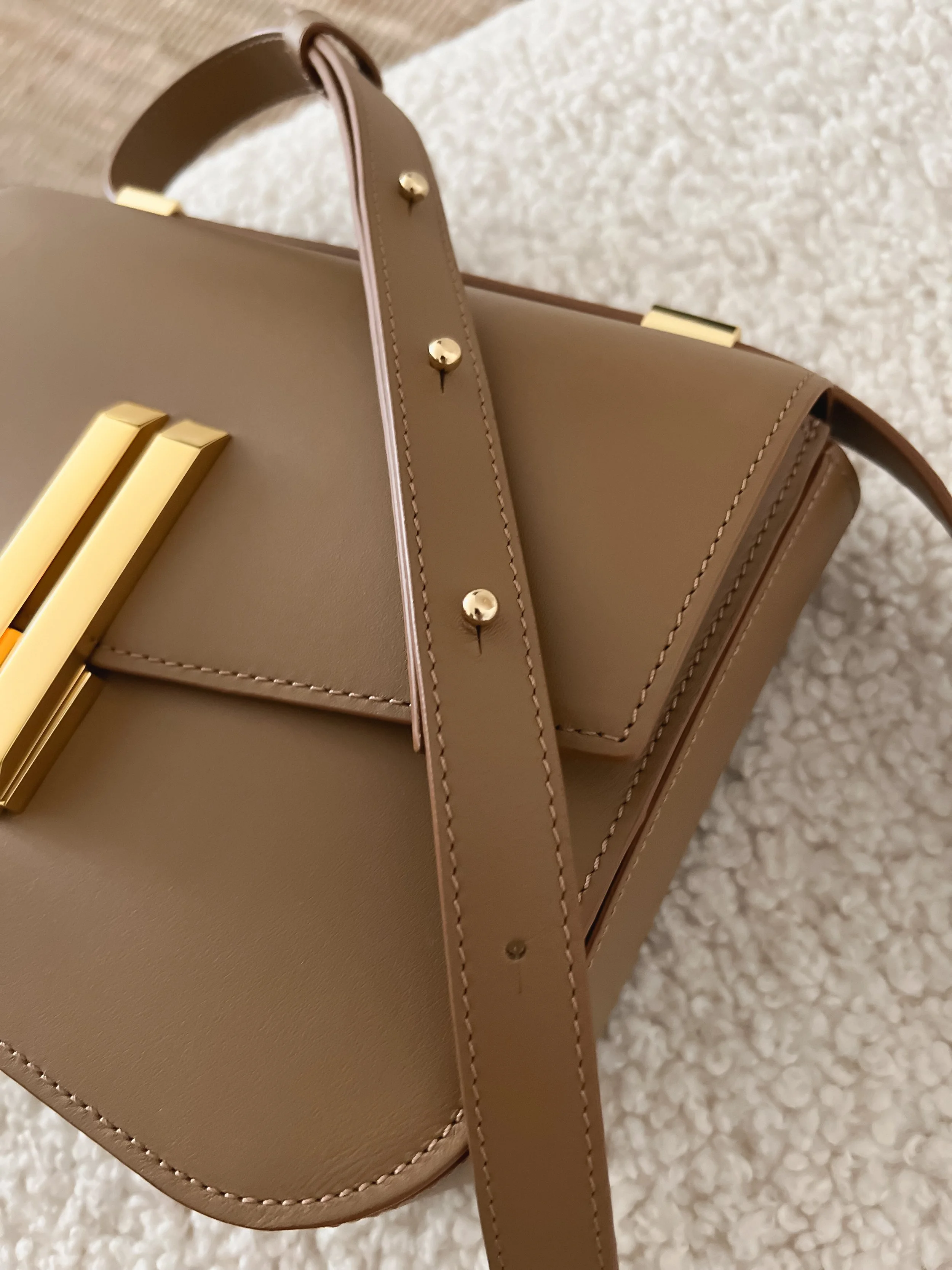 DeMellier Vancouver Bag - My Honest Review — The Closet Journal