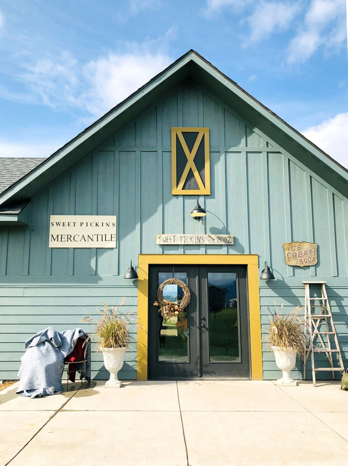 Sweet Pickin's Pumpkin Patch
