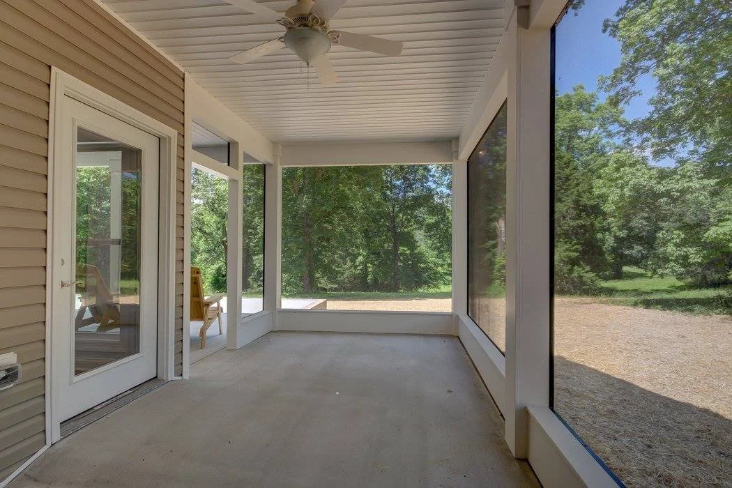 SCREENEZE | No-Spline Screen Porch Systems