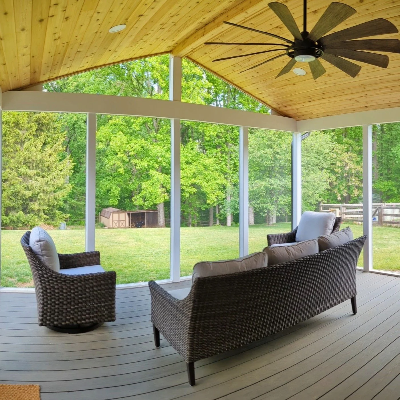SCREENEZE | No-Spline Screen Porch Systems