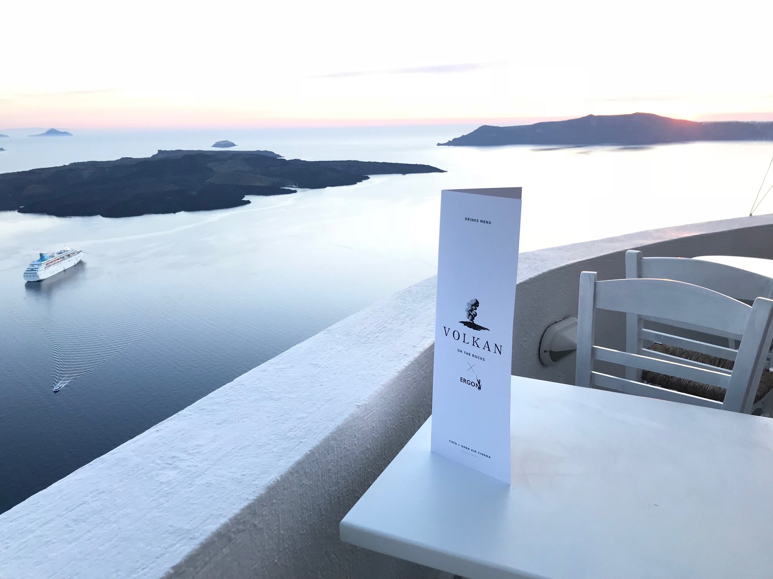 ERGON Santorini Volkan On The Rocks — ERGON