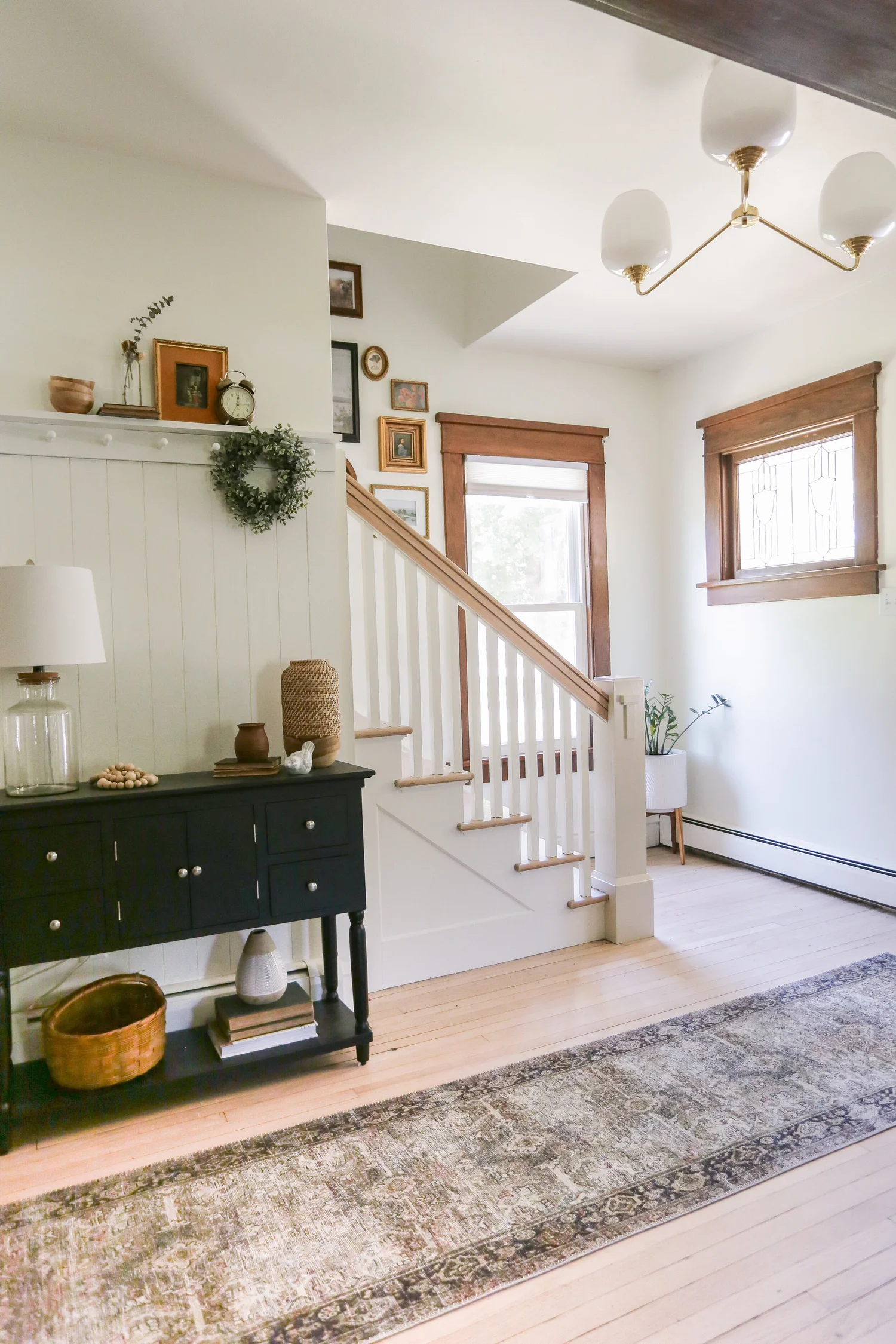 How To Create Texture & Layers In Your Entryway — KINDRED HOMESTEAD