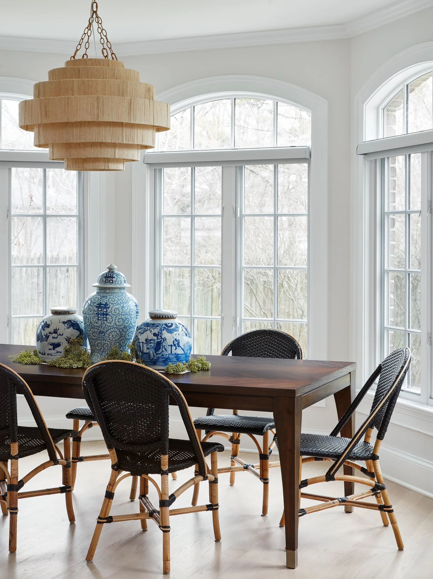 How to Incorporate Vintage & Antique Pieces Into Modern Home Decor ...