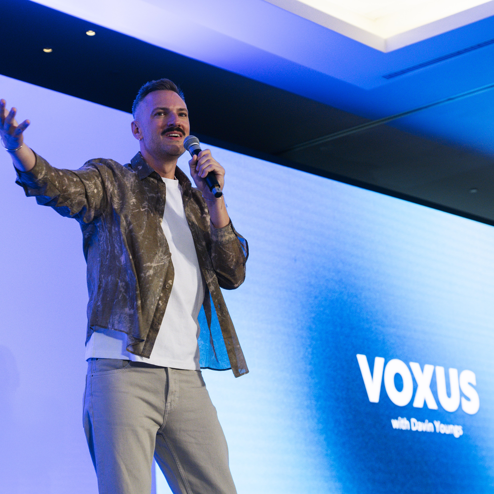 Davin Youngs | Singer, Sound Healer, Keynote Speaker | Chicago, IL, USA