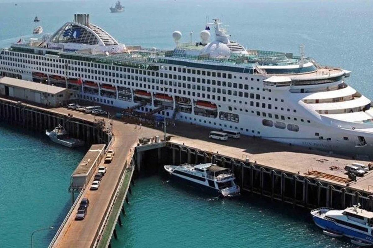 Broome Bus Charter Hire Broome, Cygnet Bay, Eco Beach and Kimberley.