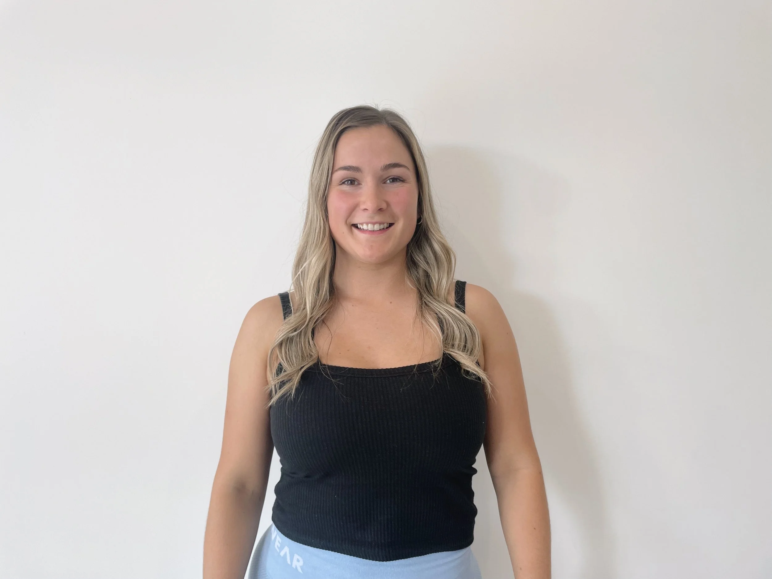 Laura Roodhouse | Alicia Threadgold | Bryden McGregor | Albee Barton ...