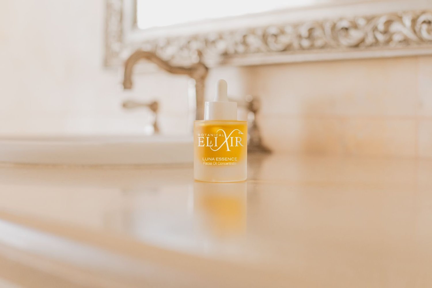 Botanical Elixir | Sustainable Organic Skincare | Woman empowerment