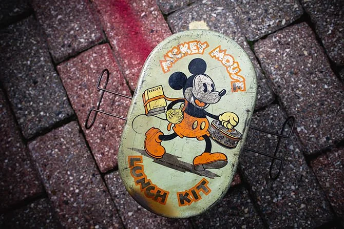 Lunch Boxes of Yesteryear: A Beginner's Guide to Vintage Lunch Box ...