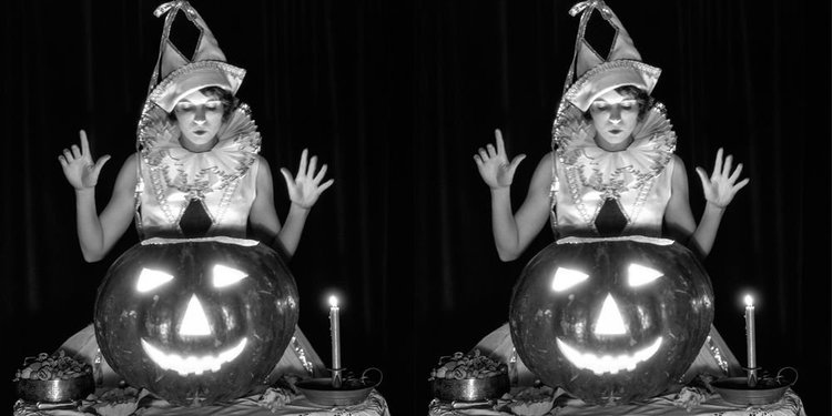 Ghoulishly Retro: The Charm of Vintage Halloween Decorations — Vintage ...