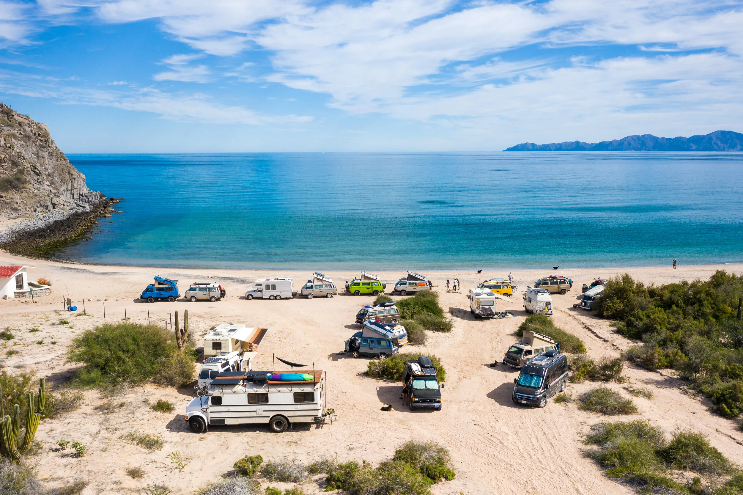 Escapar a La Baja - Vanlife Gathering Baja California