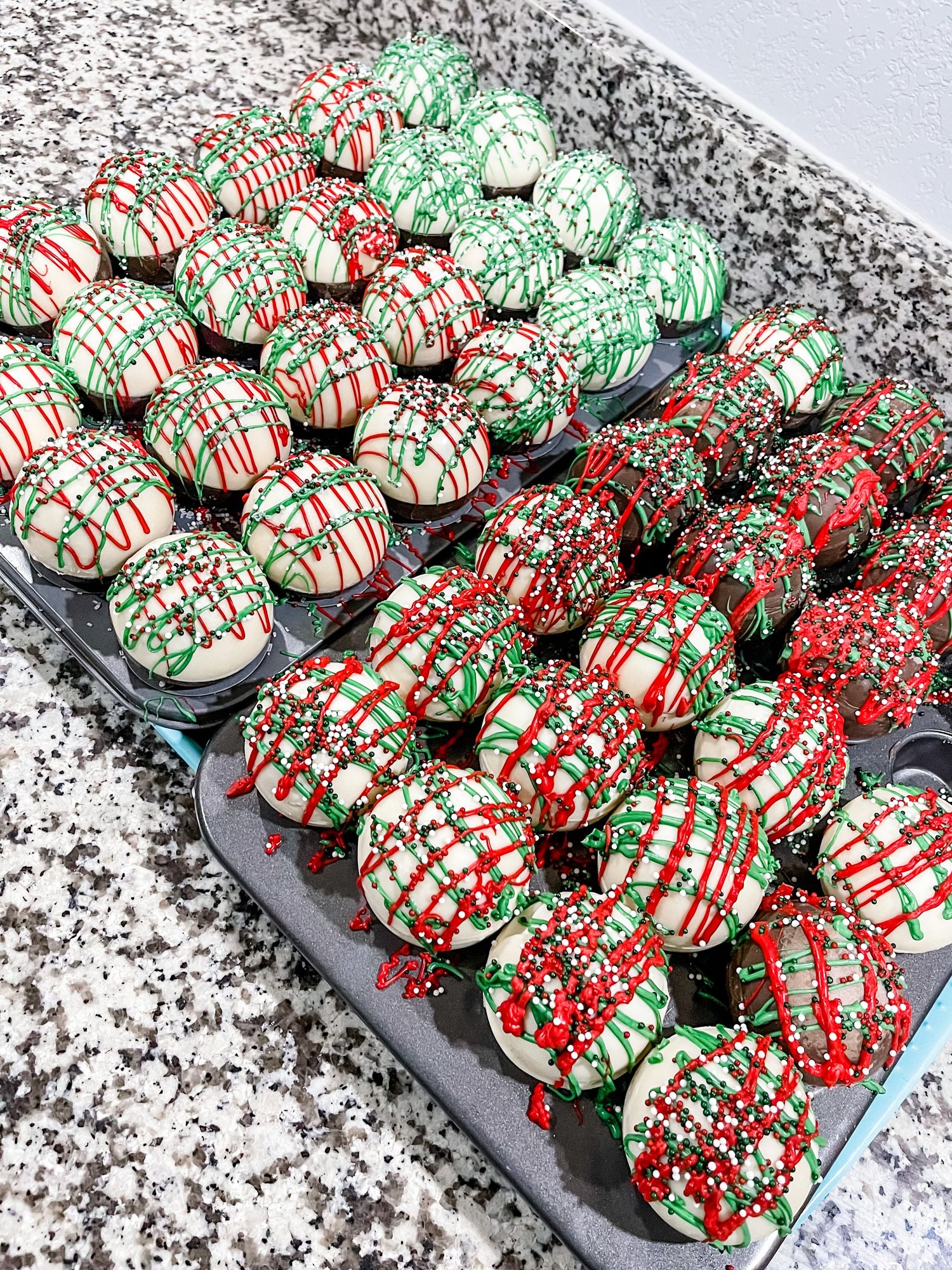 HOW TO MAKE COCOA BOMBS — Simply Laura Dee
