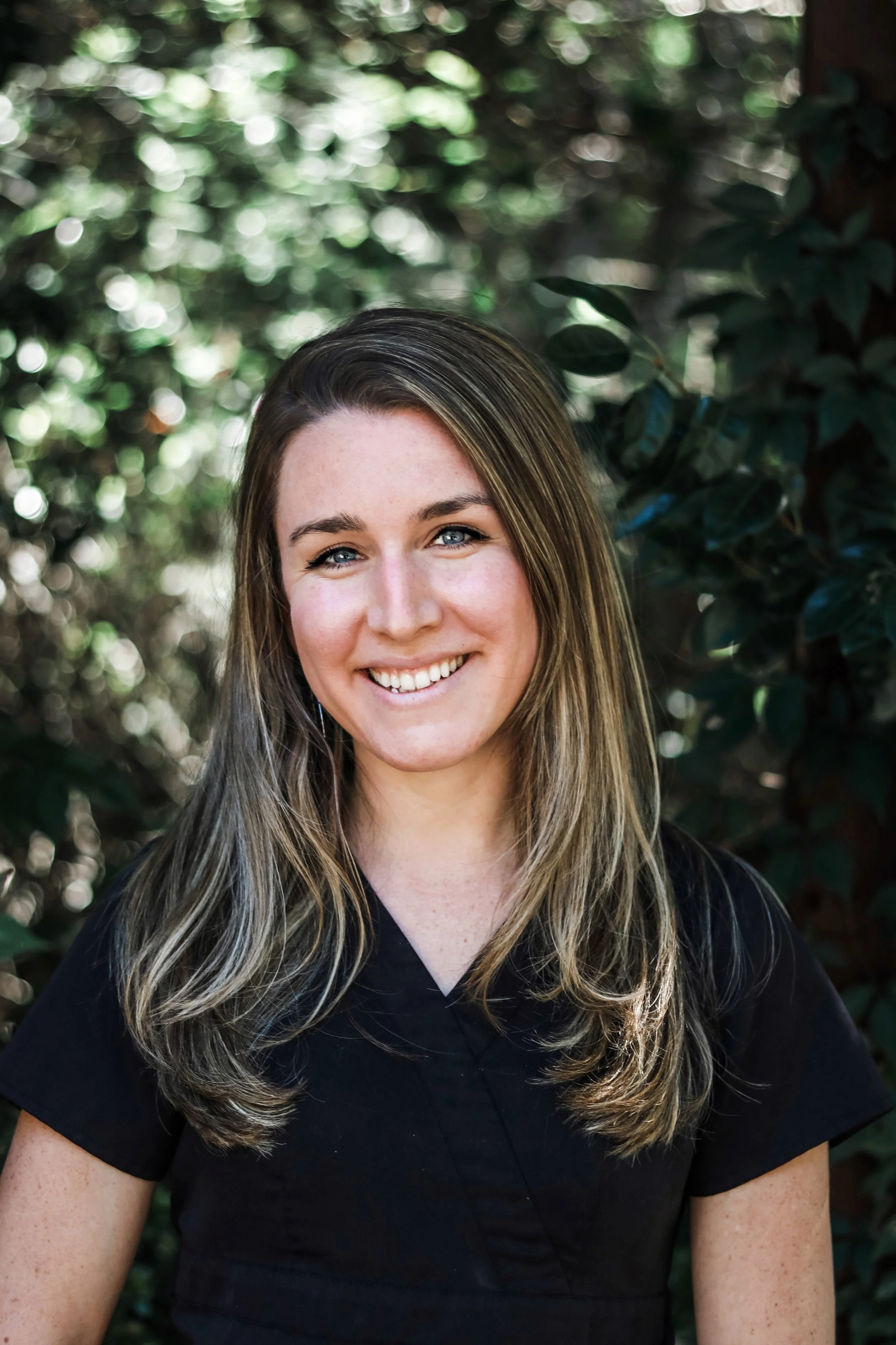 Our Team — Hands That Hear