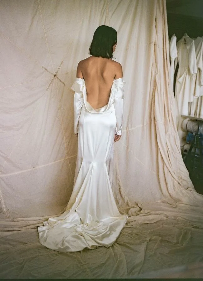 BON BRIDÉ — MRS W