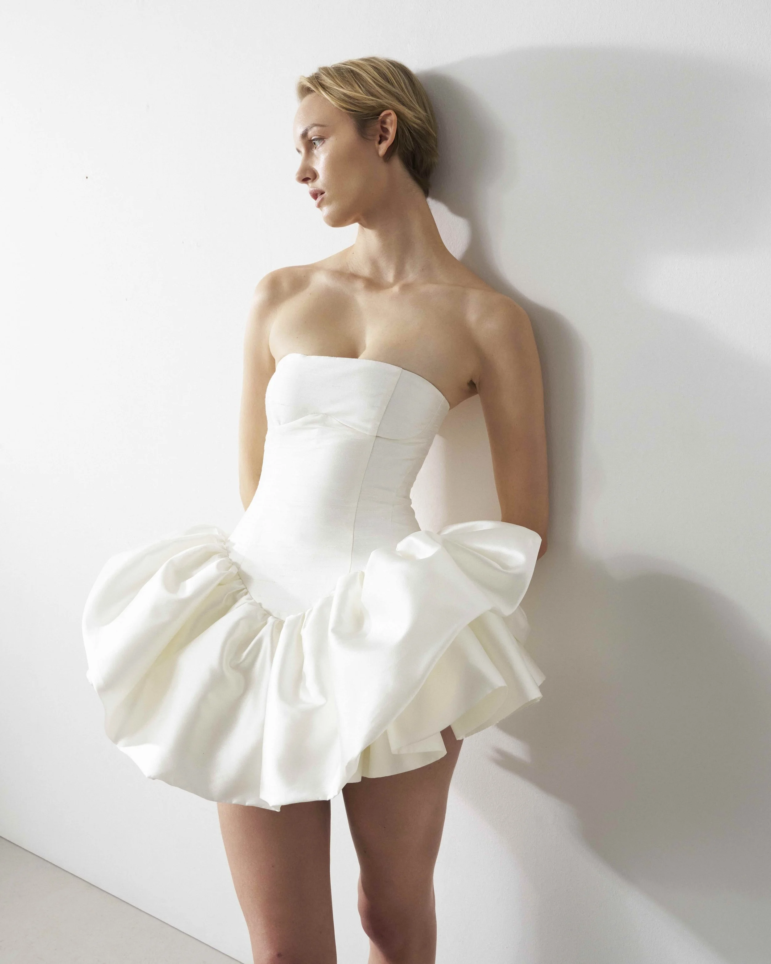 BON BRIDÉ — MRS W