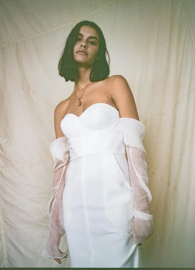 BON BRIDÉ — MRS W