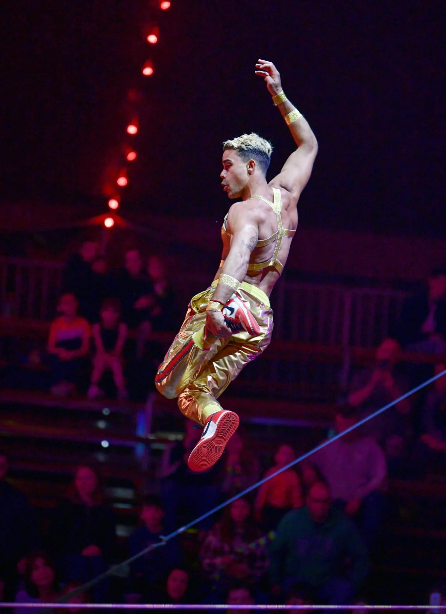 John Lawson's Circus - Entertaining since 1974