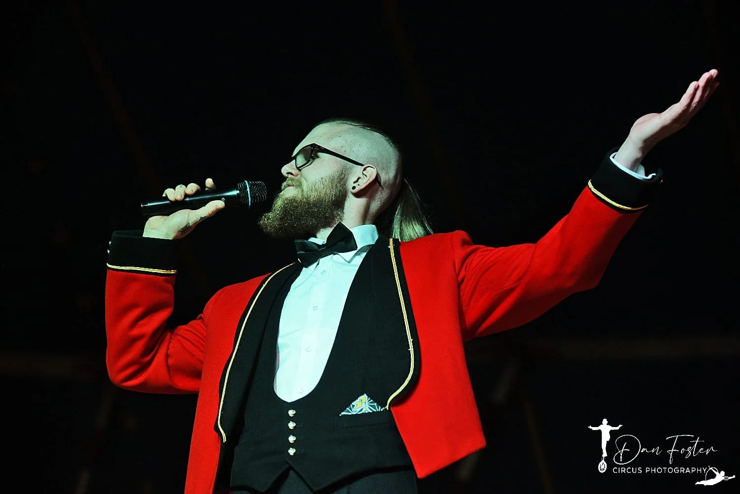 John Lawson's Circus - Entertaining since 1974