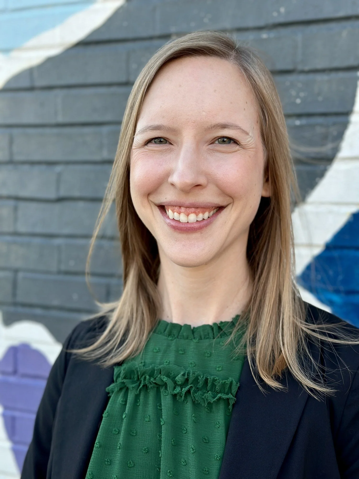 Dr. Lindy Lotz, Licensed Psychologist | Online Therapy in Texas