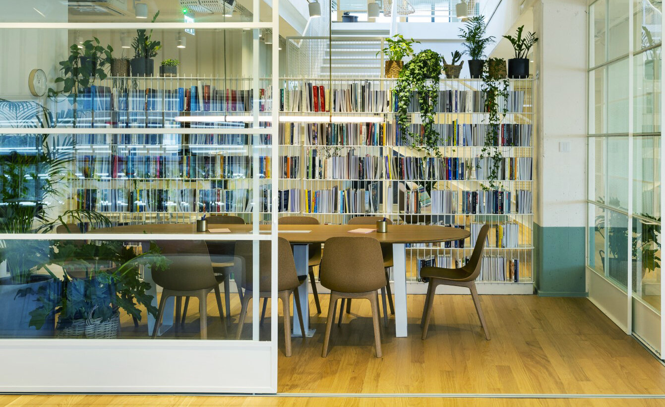 Light Object 015 — NAAMA HOFMAN LIGHT OBJECTS