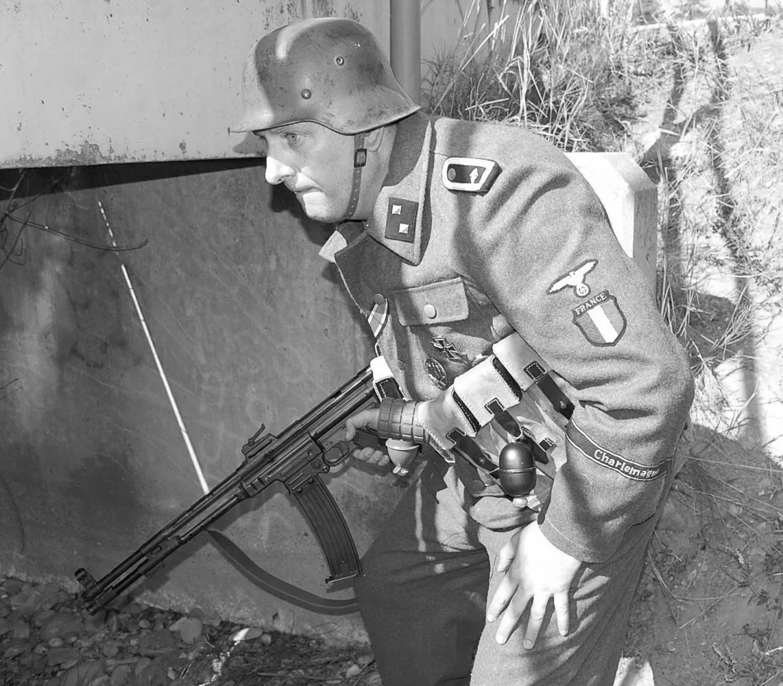 Waffen-SS Foreign Volunteers: — The Military Mark