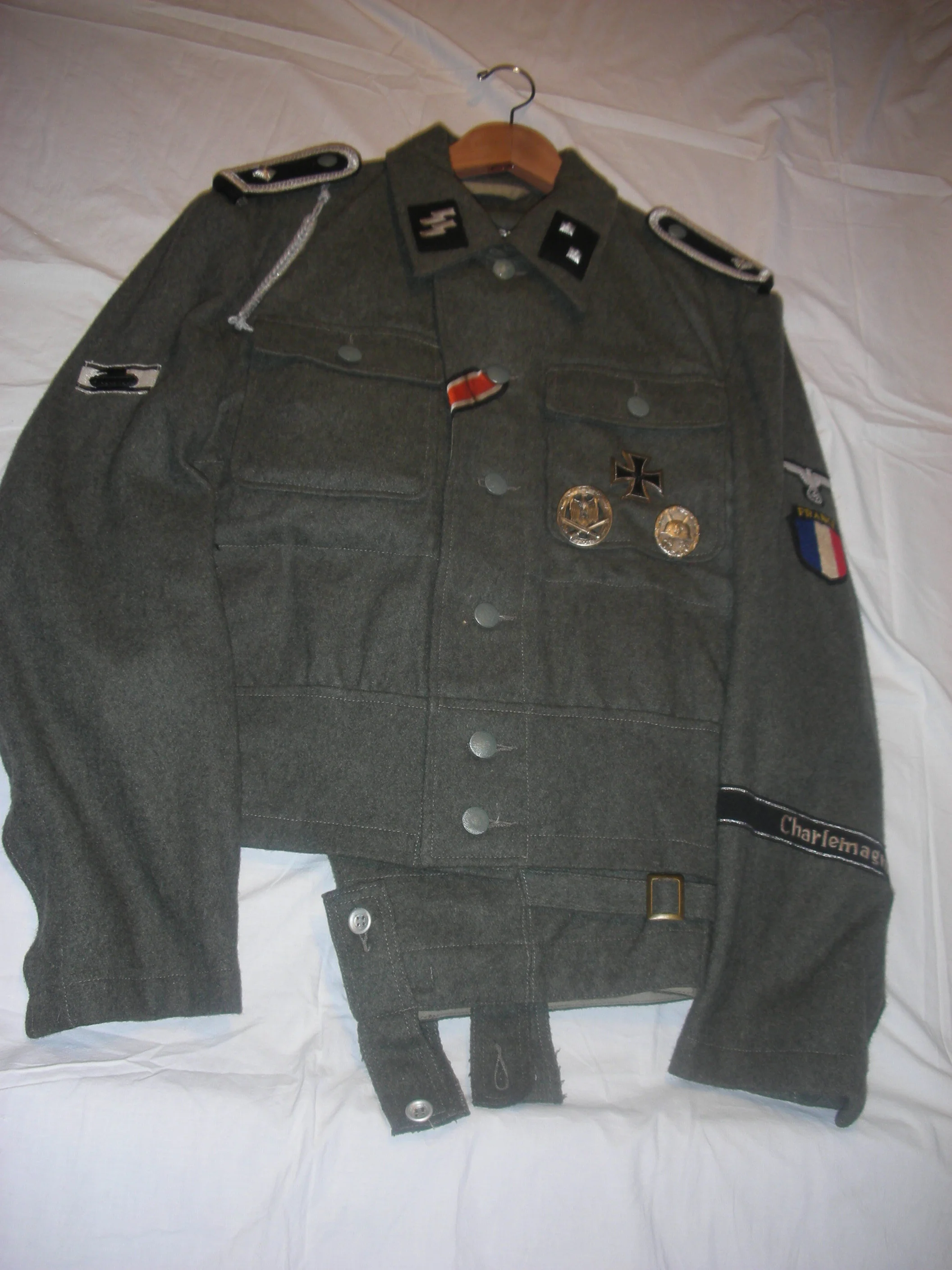 Waffen-SS Foreign Volunteers: — The Military Mark