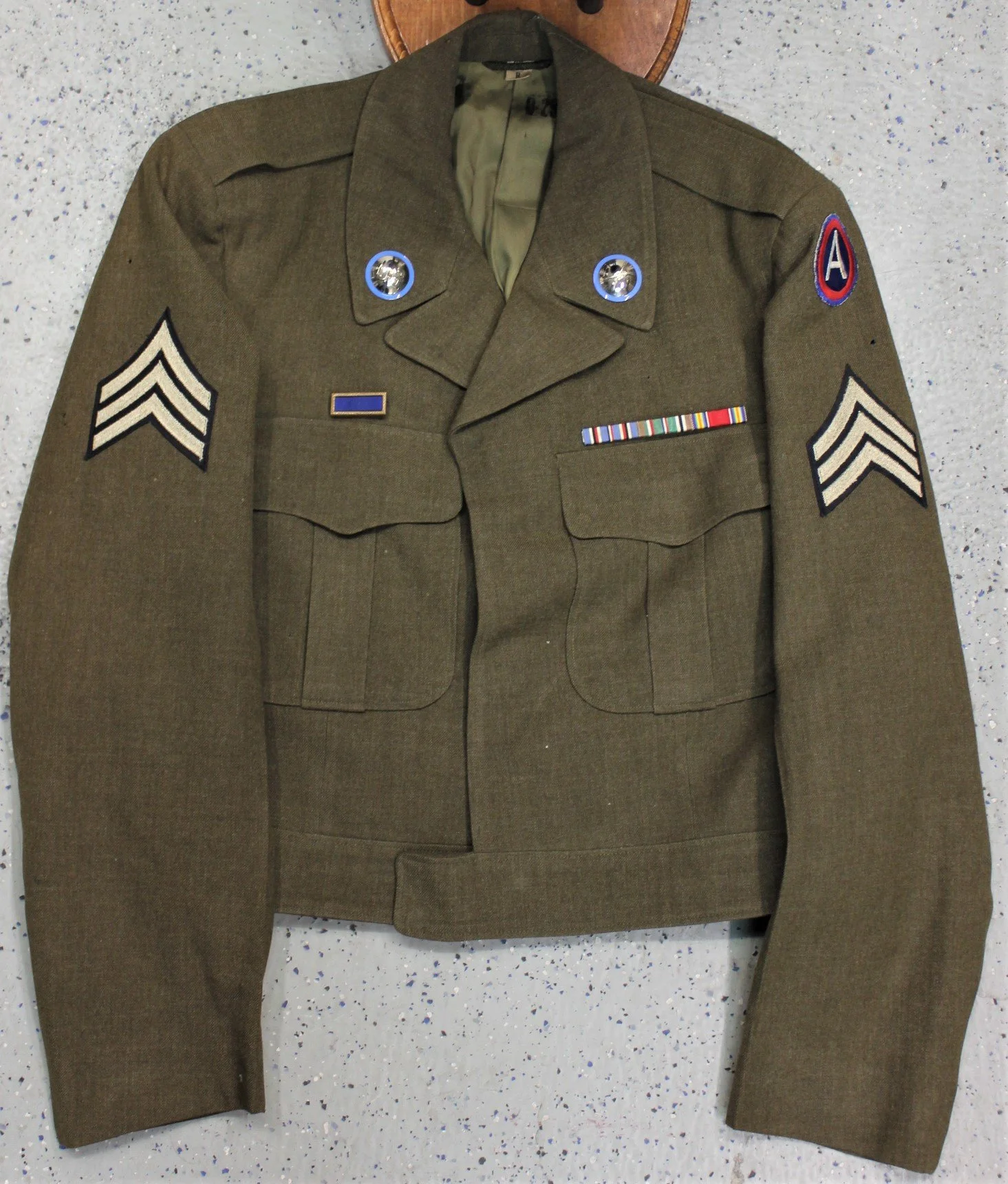 U.S. Infantry Europe, WWII — The Military Mark