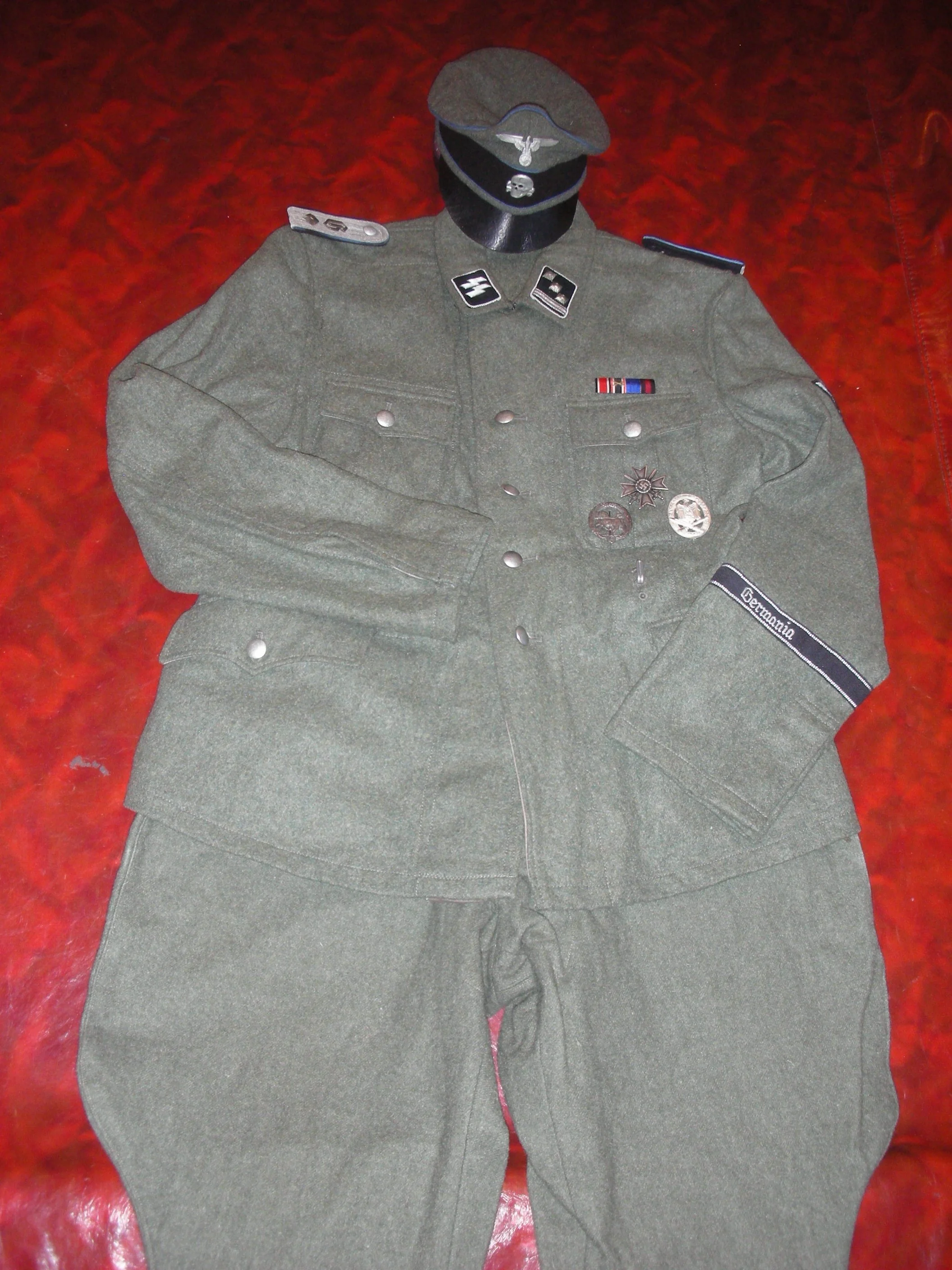 ‘Germania’ 9th SS Regiment: — The Military Mark