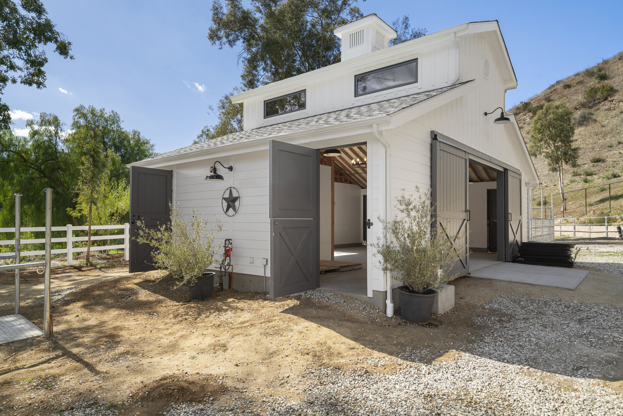 Mackey Construction & Restoration