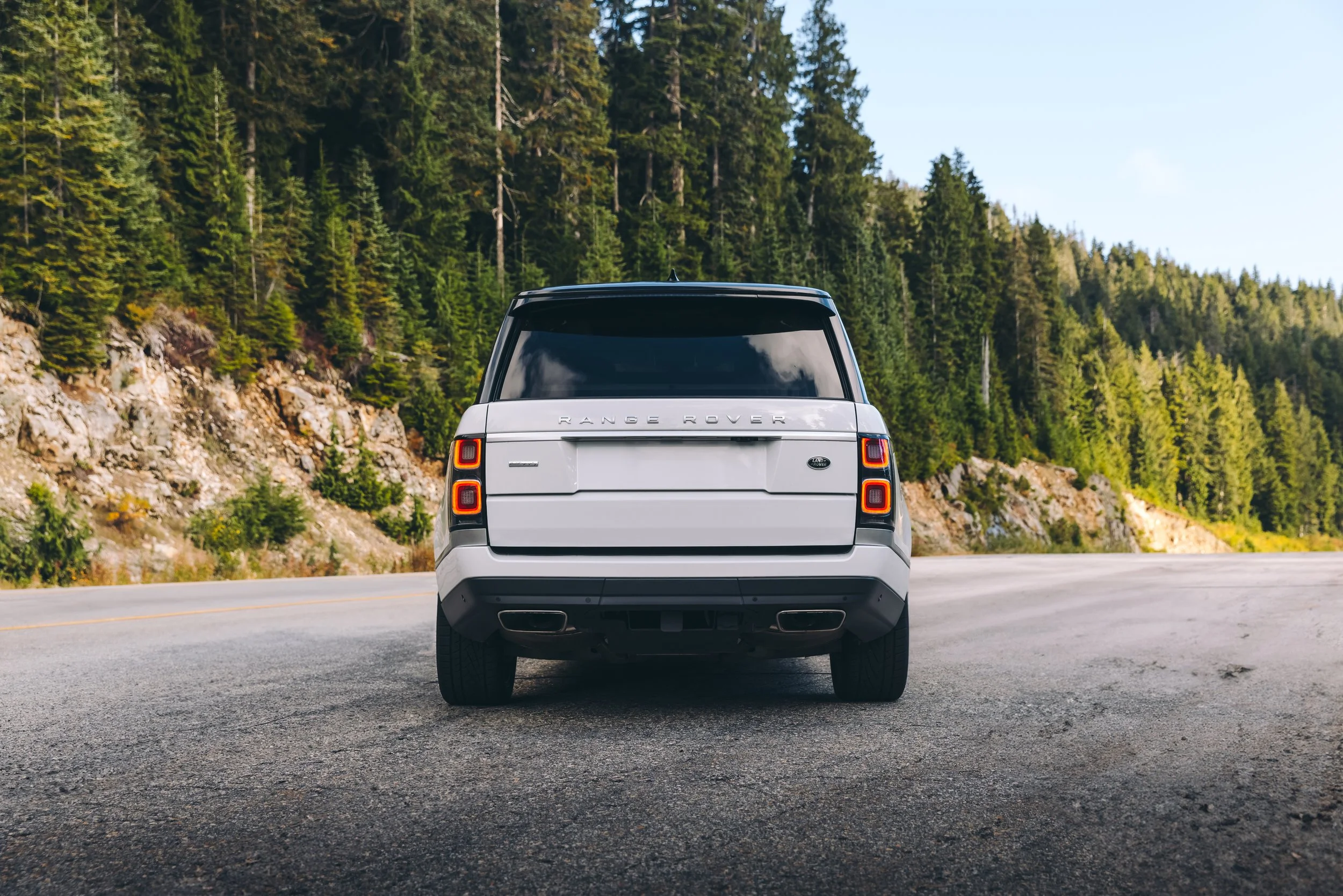 Range Rover Autobiography SUV rental in Vancouver, Canada — ZEROSA ...