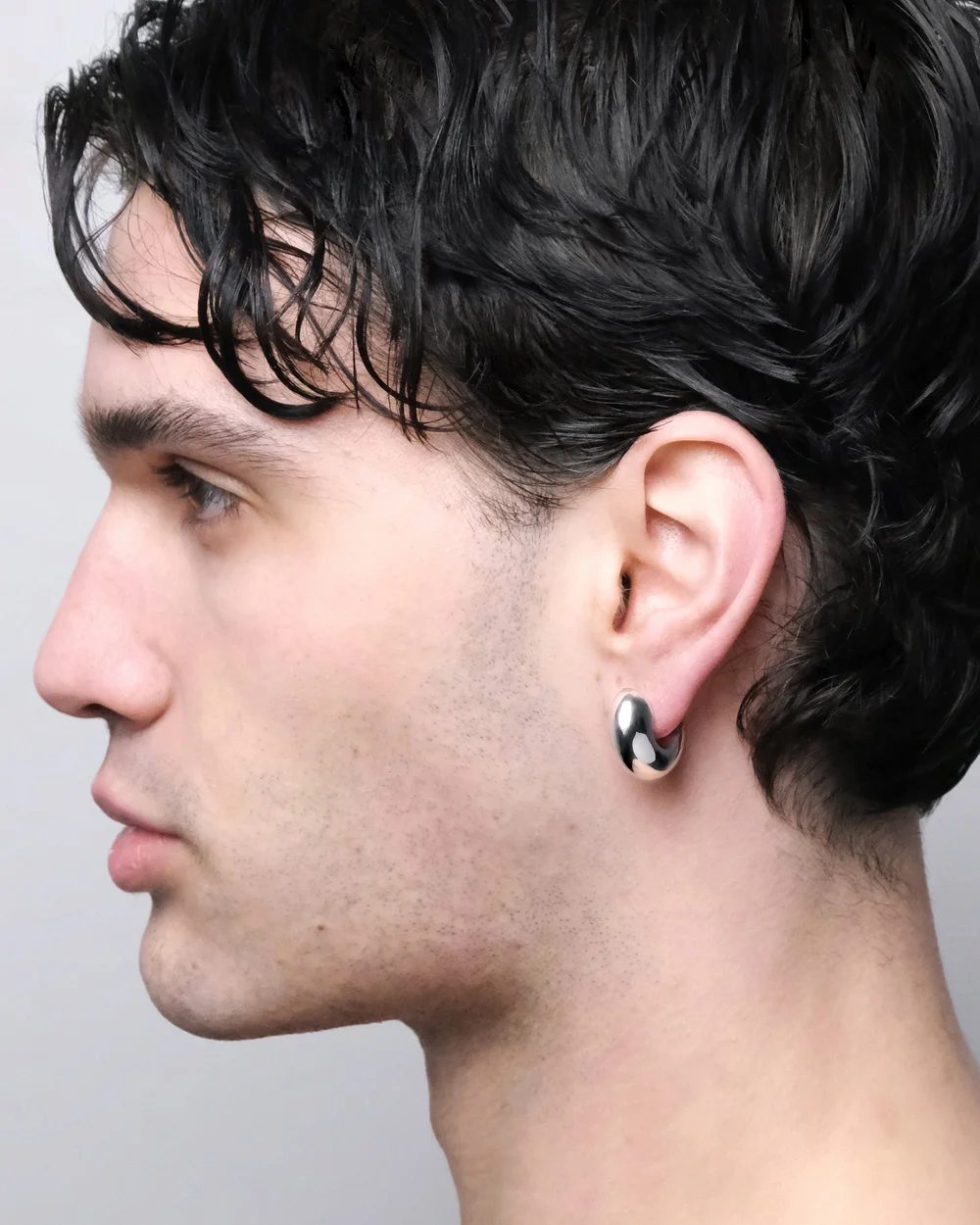 Prince Albert Earring Platinum — KISKA LAB