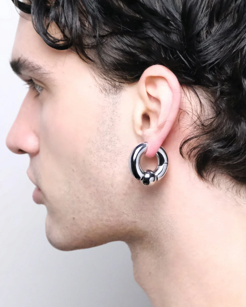 Prince Albert Earring Platinum — KISKA LAB