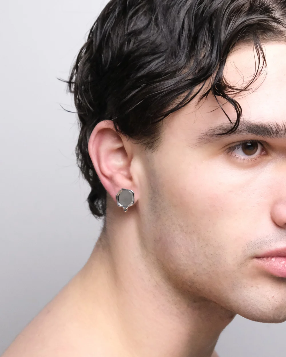 Prince Albert Earring Platinum — KISKA LAB