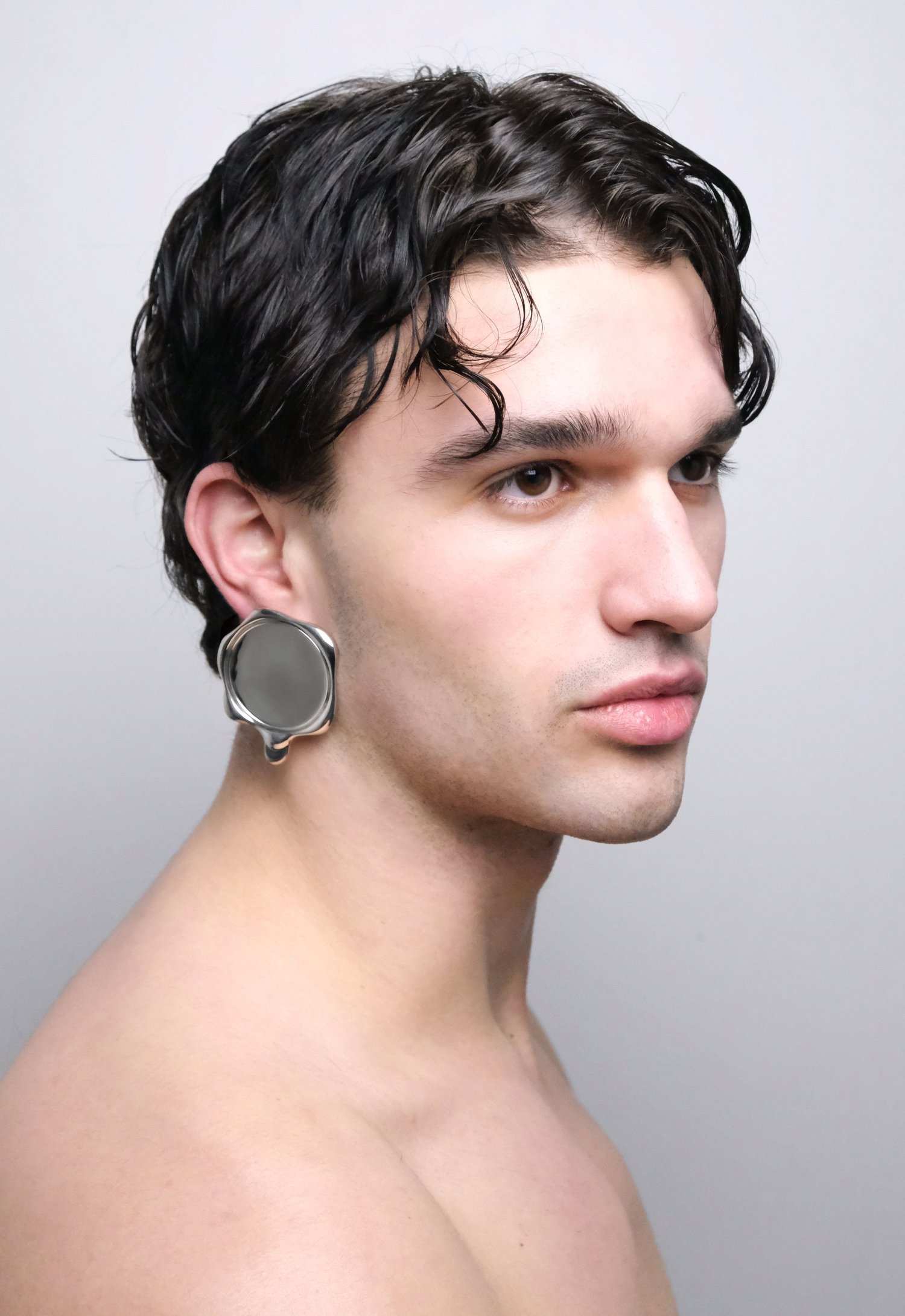 Prince Albert Earring Platinum — KISKA LAB