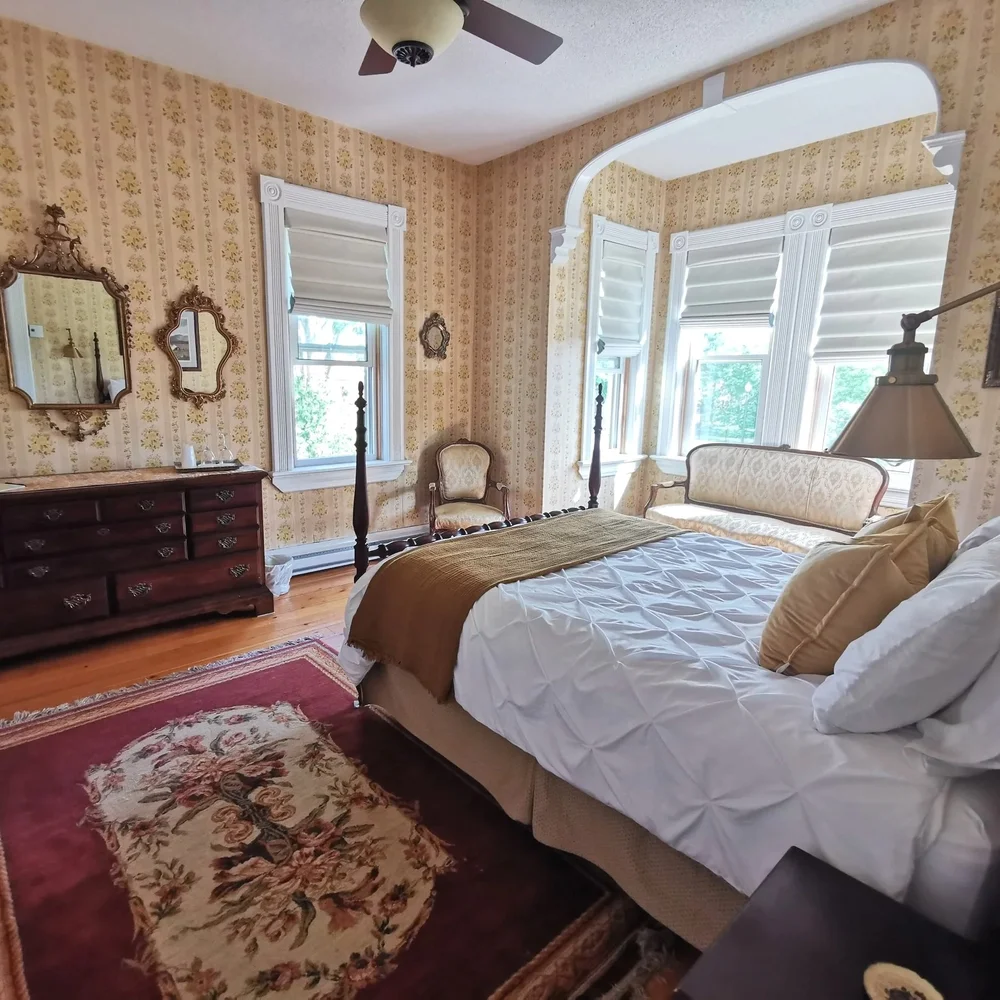 The Southampton Inn – Boutique Inn on Lake Huron | Southampton, Ontario
