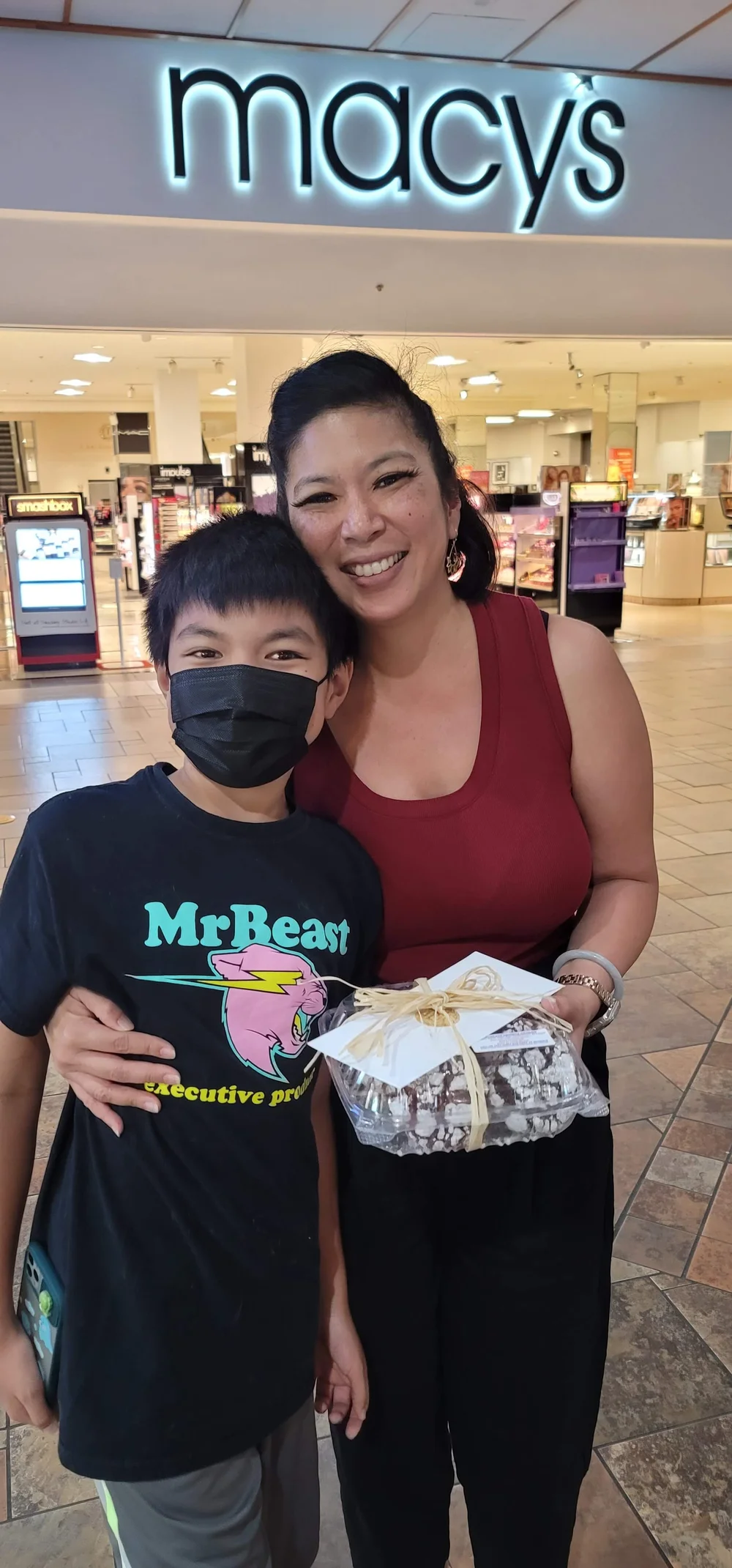 Yo Mama's Mochi & Snacks