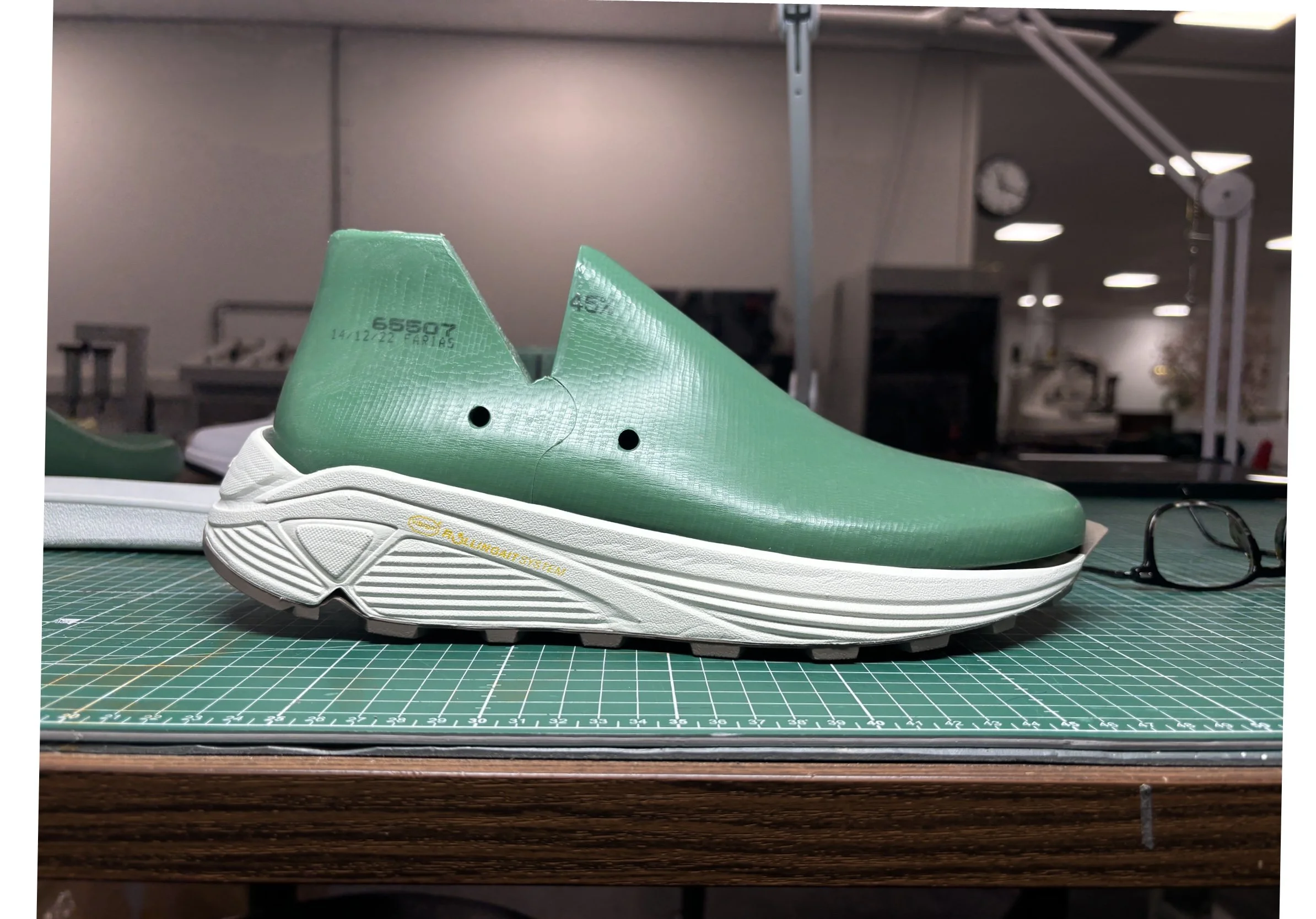 How to Design Your Own Signature Sneakers: A Creative Guide — VIJZ Bespokes