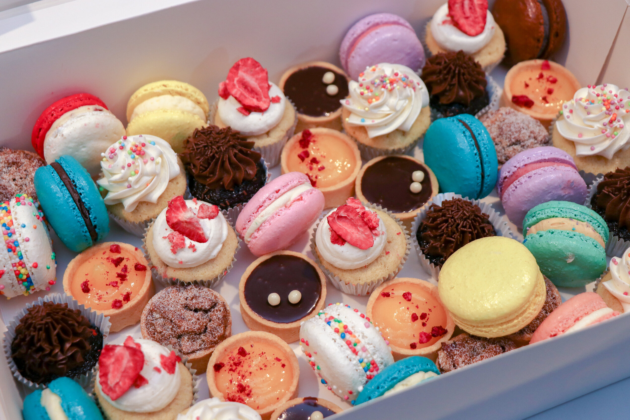 Mixed dessert boxes Ballarat — Edible Indulgence