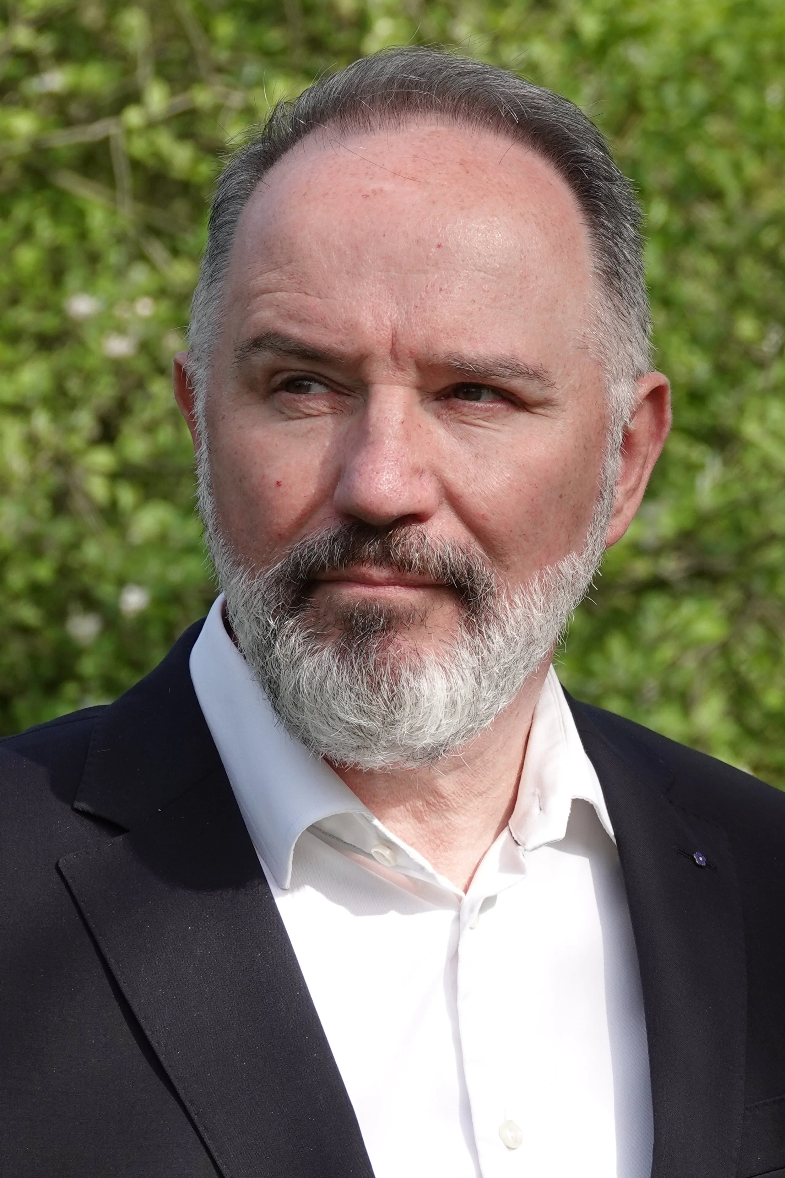 General 2 — PETER RUTTEN