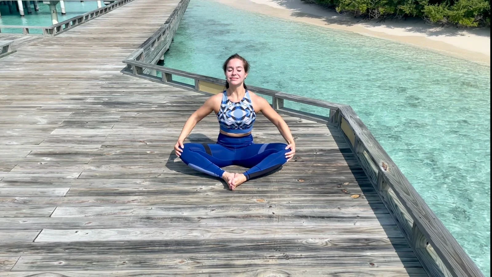 Honest and Detailed Review of Kuramathi Hotel Maldives - Synthia Jacob ...