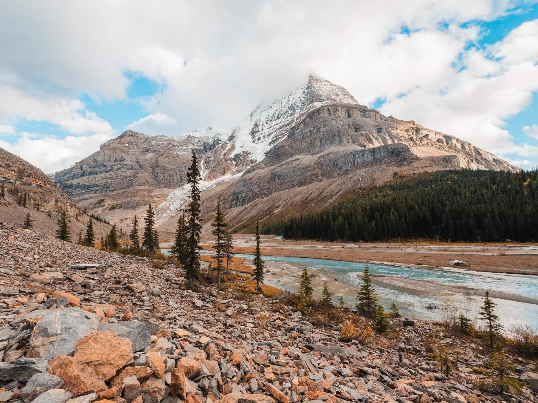 Backpacking the Berg Lake Trail | Mount Robson Hiking Guide — Skye Stoury
