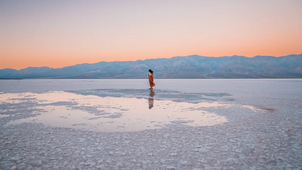 Badwater Basin Death Valley: How to Visit the Rare Temporary Lake ...