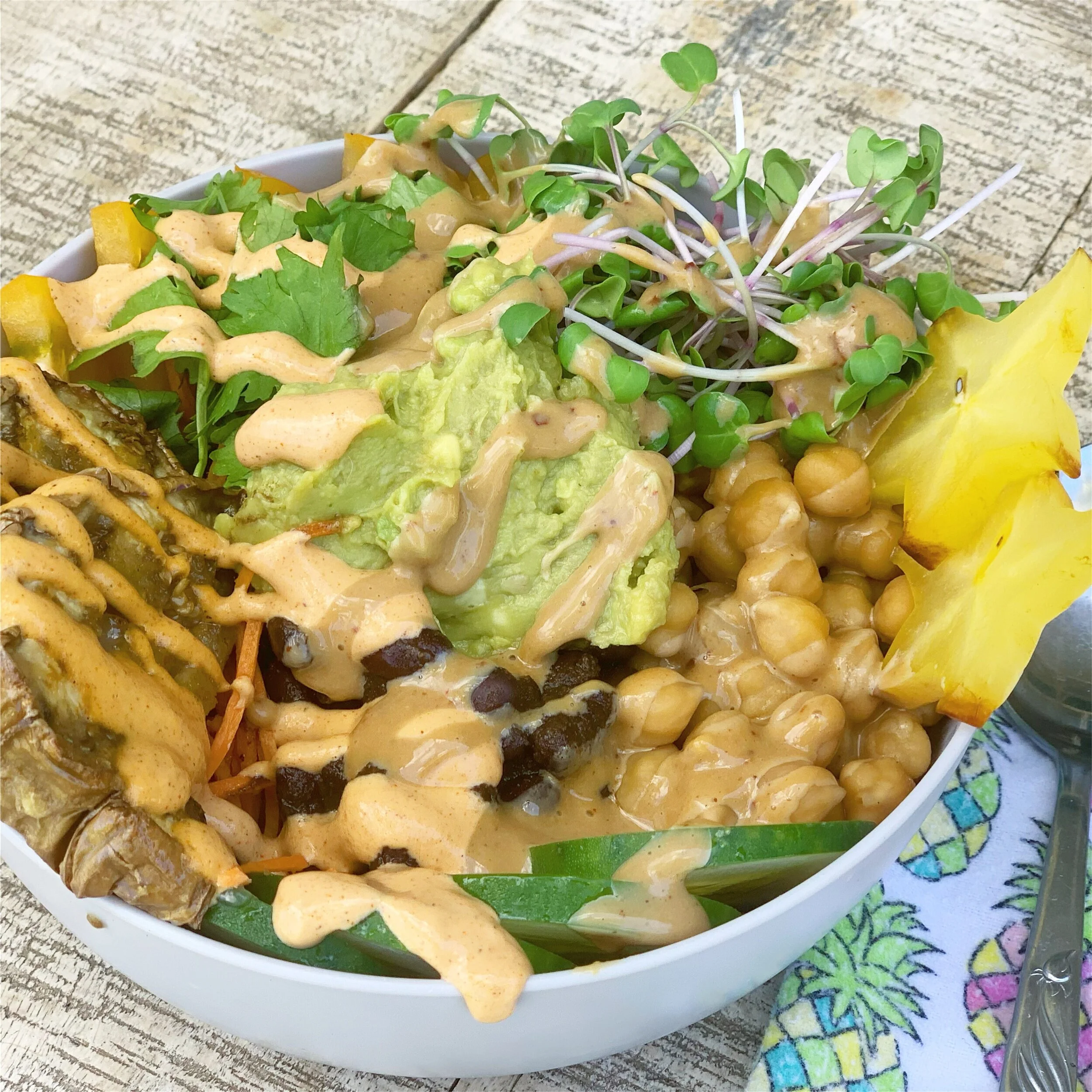 Moku Roots - Best Vegetarian & Vegan Restaurant on Maui