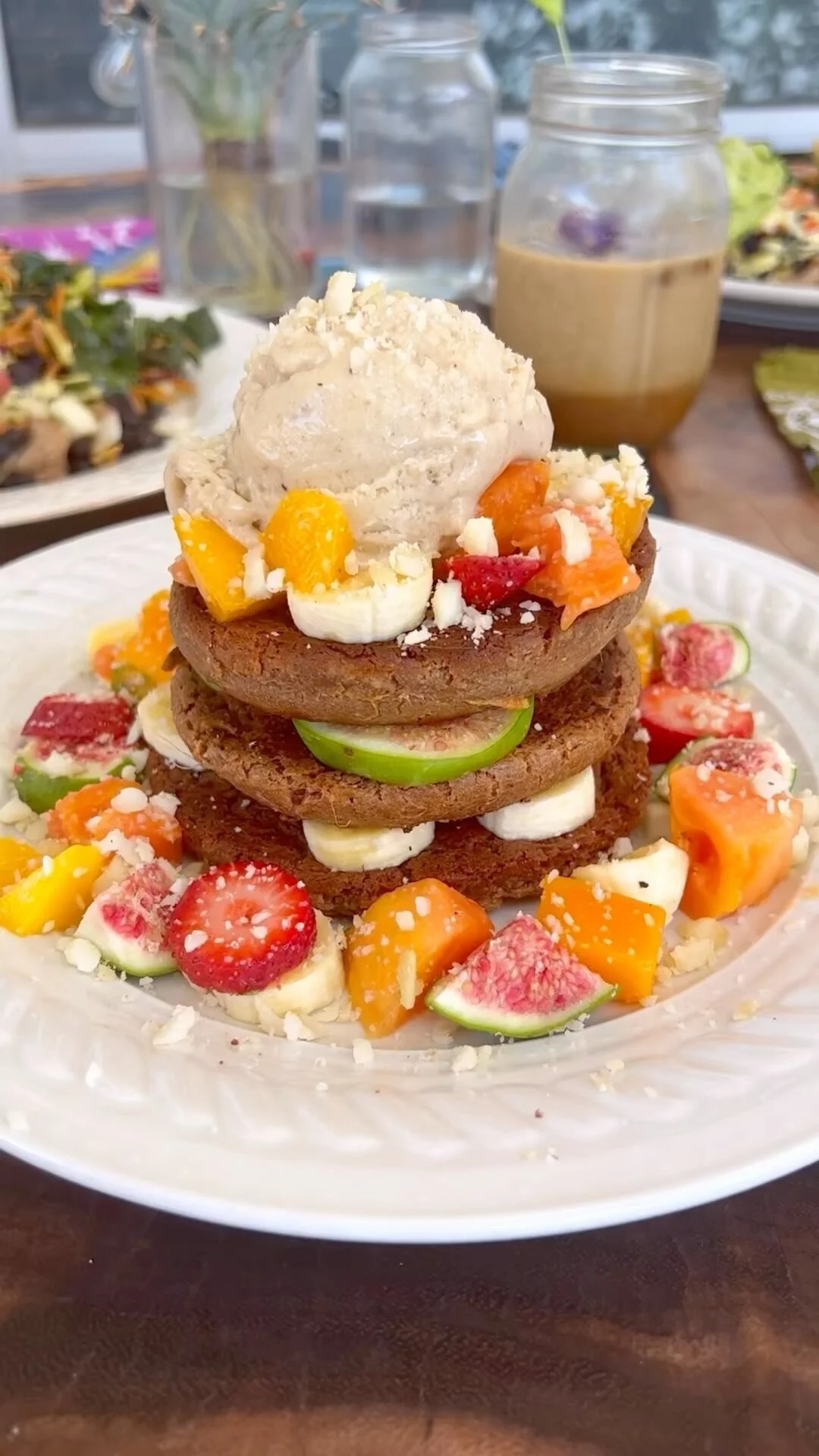 Moku Roots - Best Vegetarian & Vegan Restaurant on Maui