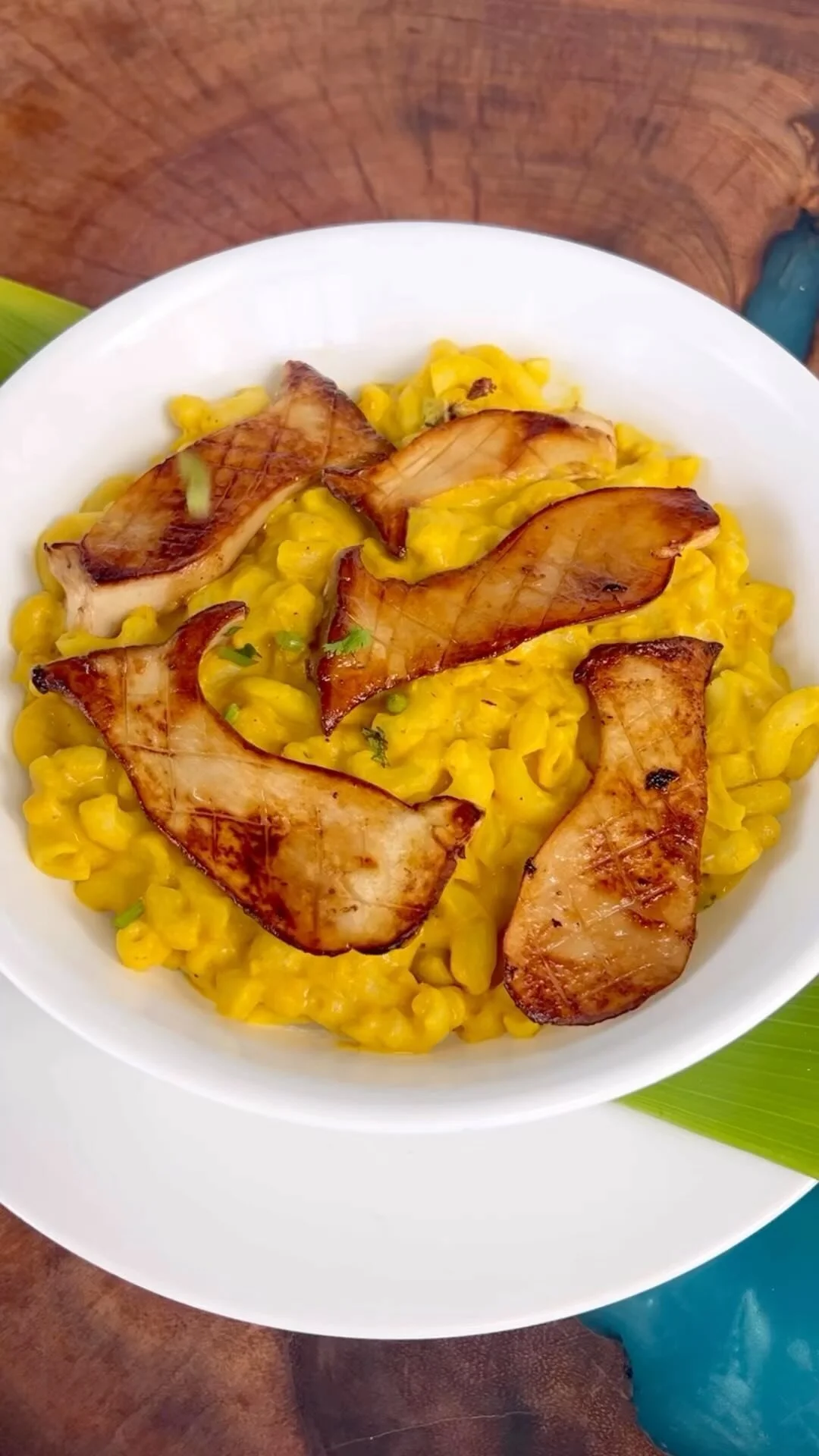 Moku Roots - Best Vegetarian & Vegan Restaurant on Maui