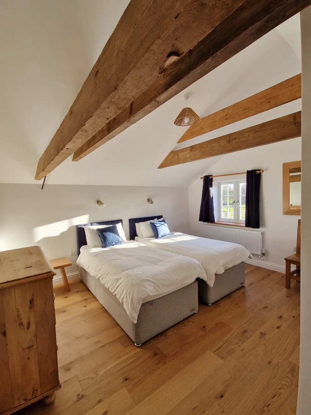 The Hayloft, stunning barn accommodation, sleeps 6, group accommodation ...