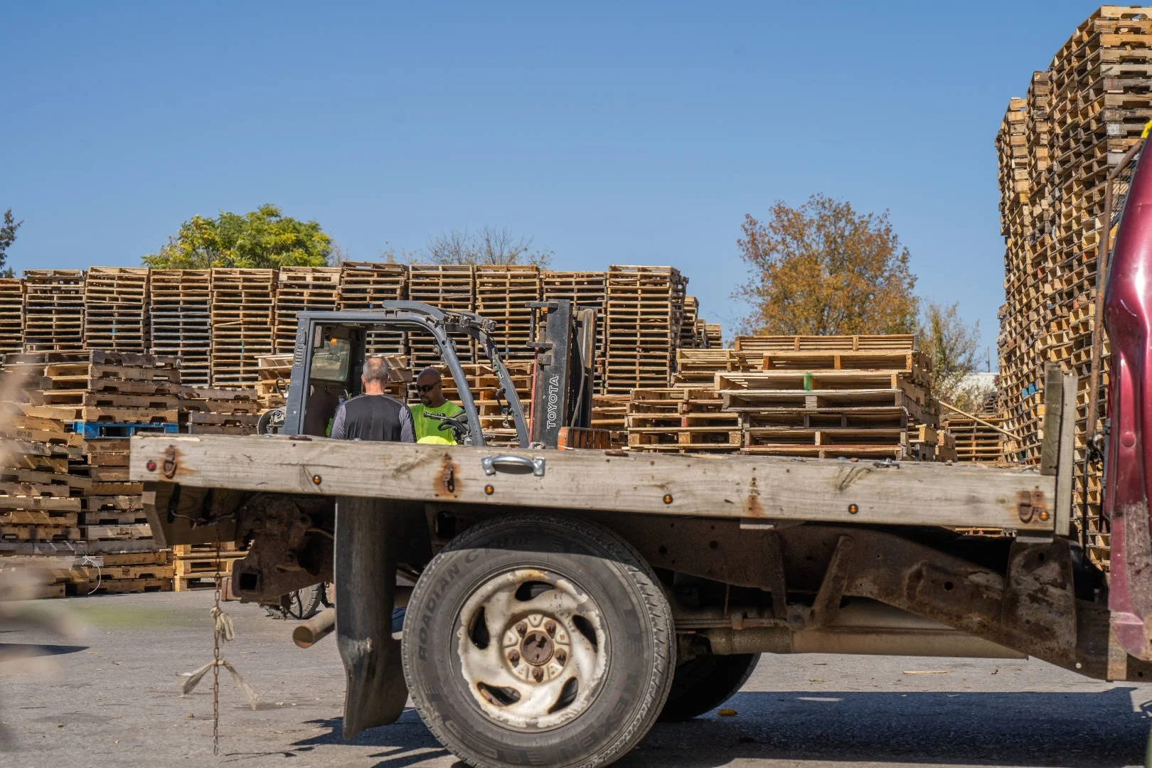 Sell Pallets in Akron / Cleveland Ohio — Tri County Pallet