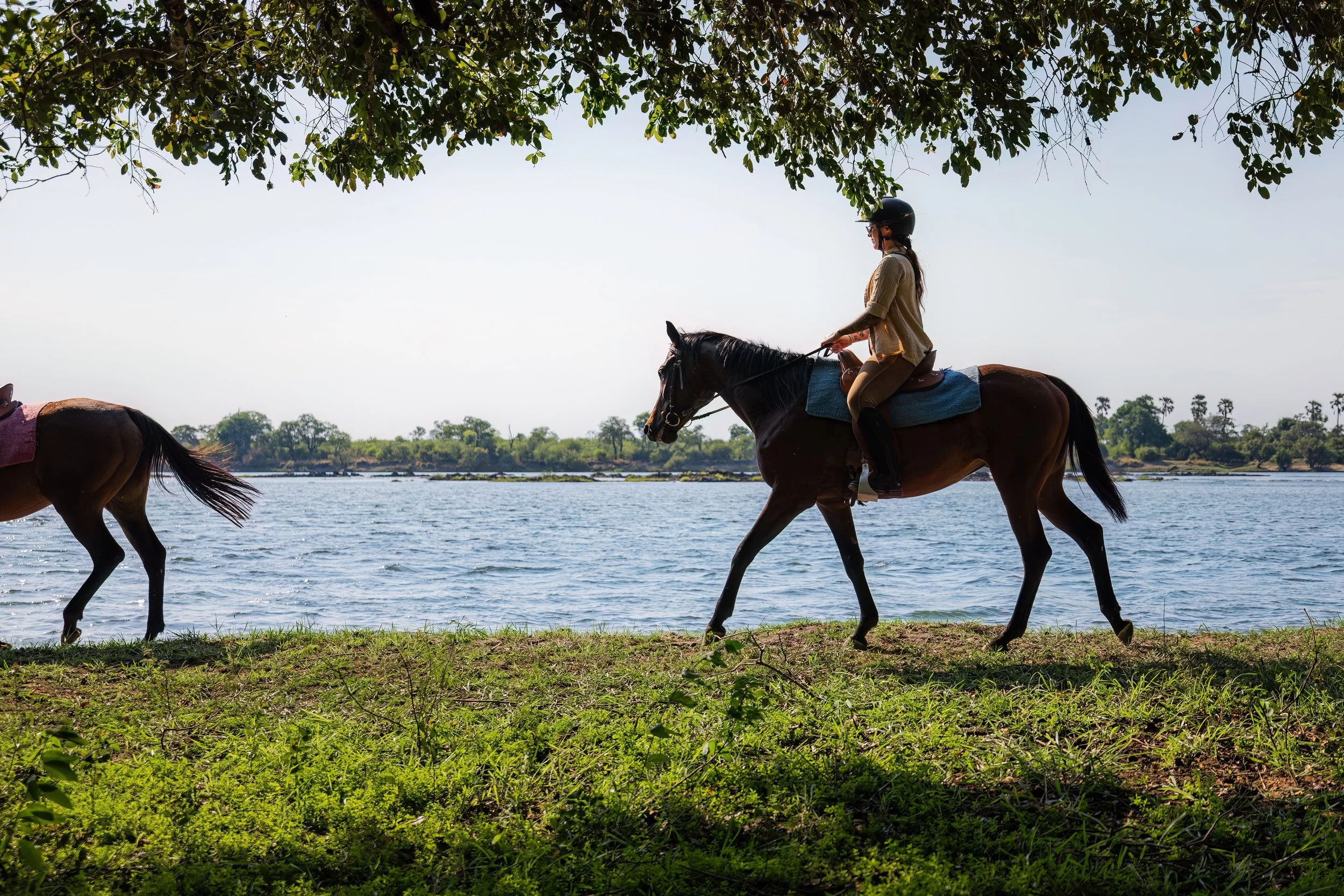 Horse Riding at Chundukwa — CHUNDUKWA RIVER LODGE