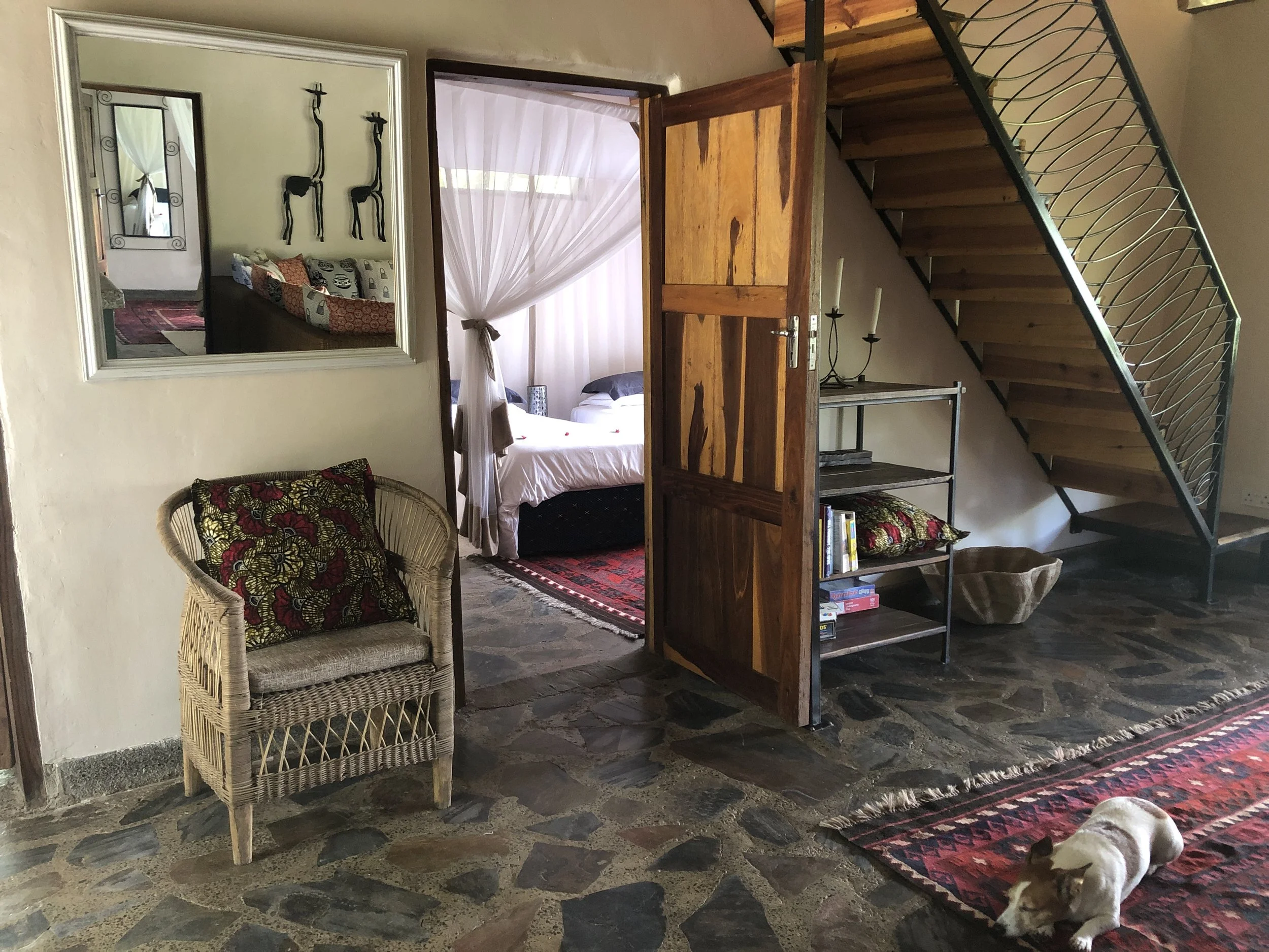 Chundu Cottage — CHUNDUKWA RIVER LODGE