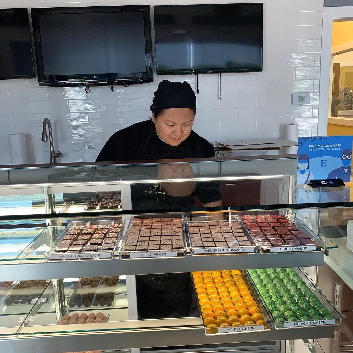 Chocs 'N Boxes: Tree to Bar Chocolate from the Philippines | The ...